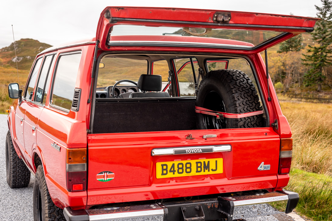 1985 Toyota Landcruiser HJ 60 – hakkanotogame